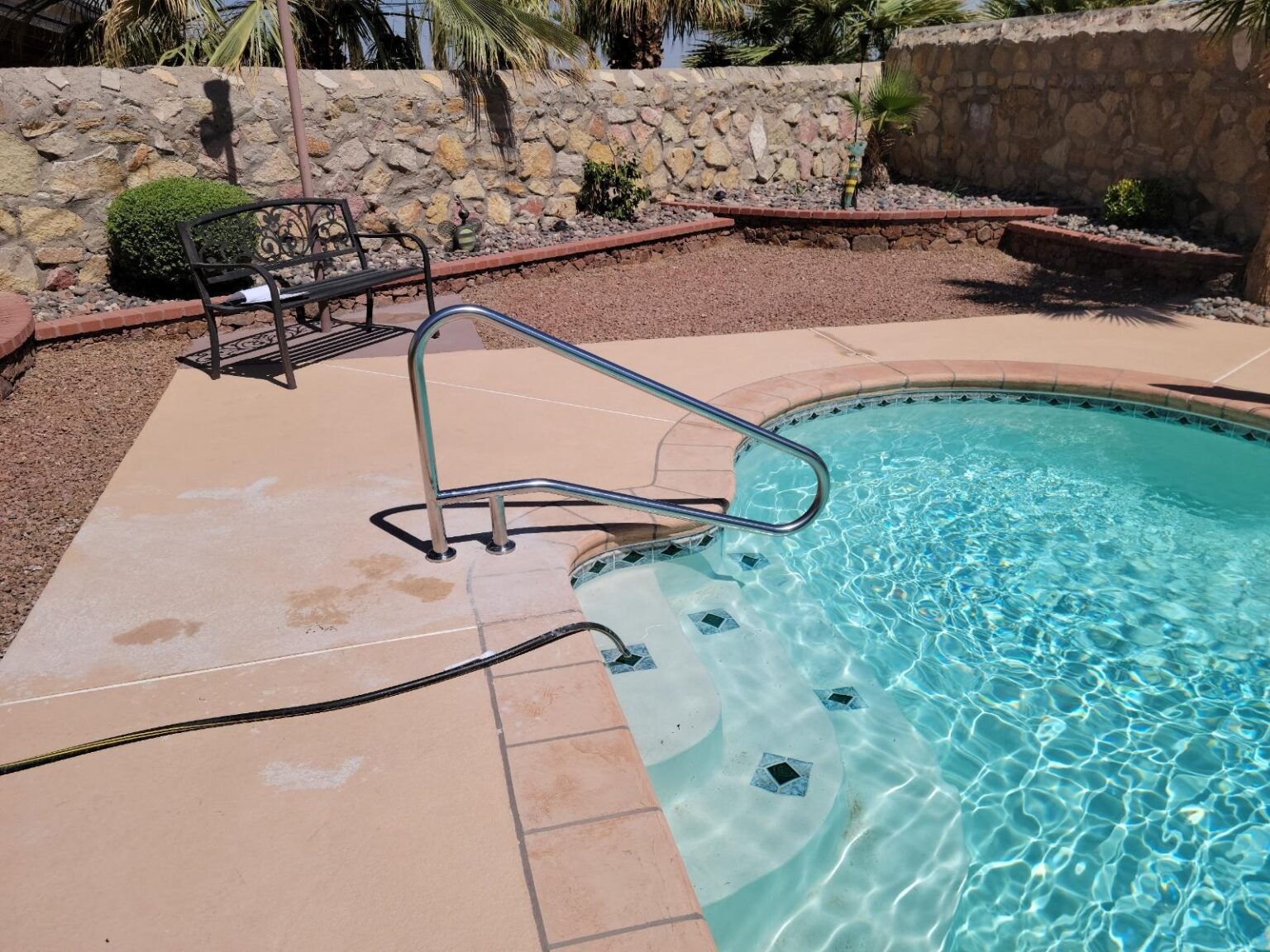 Portable Swimming Pool Chair Lifts - El Paso, Dallas | BEK Medical